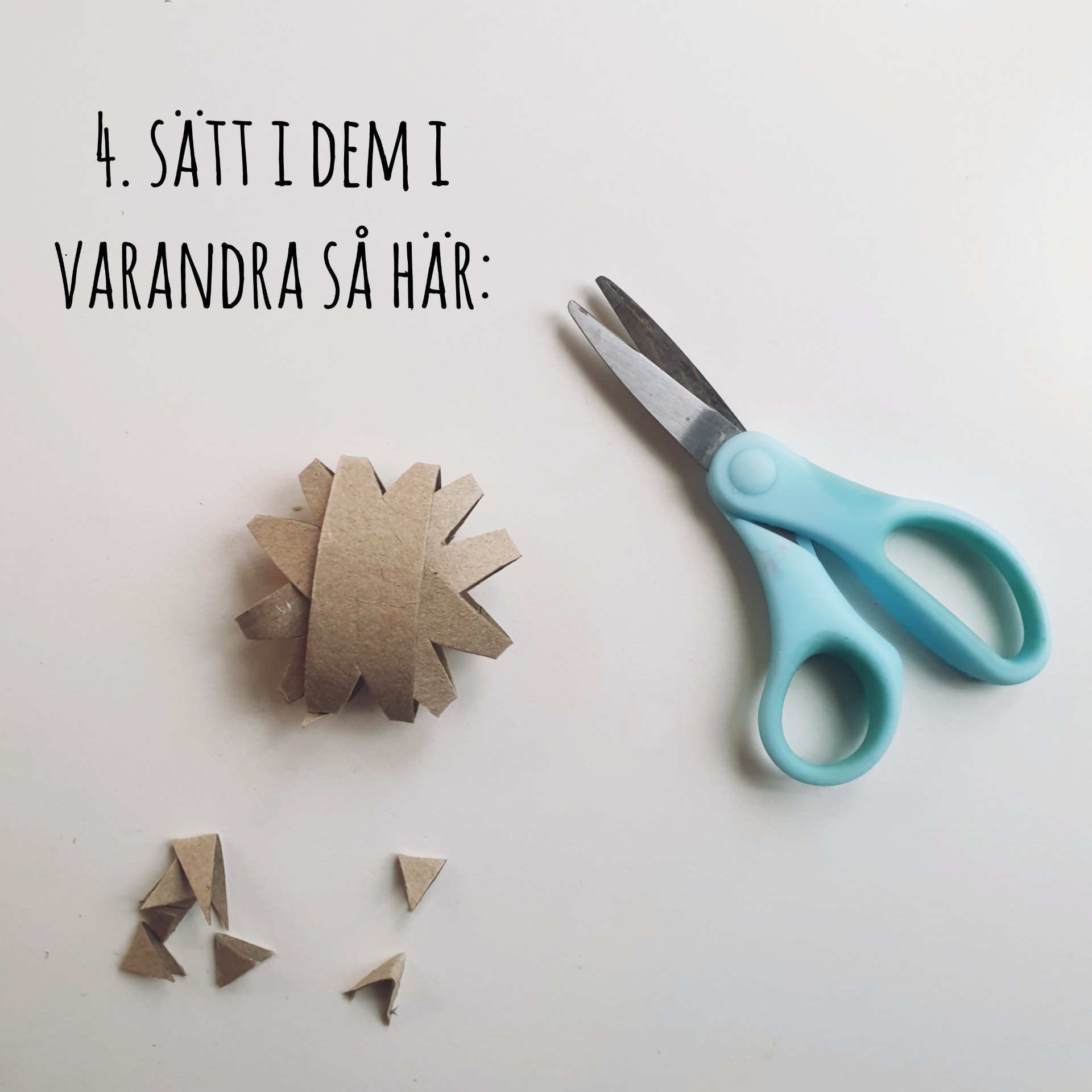 Julpyssel av toarullar :: Pysselmorgon